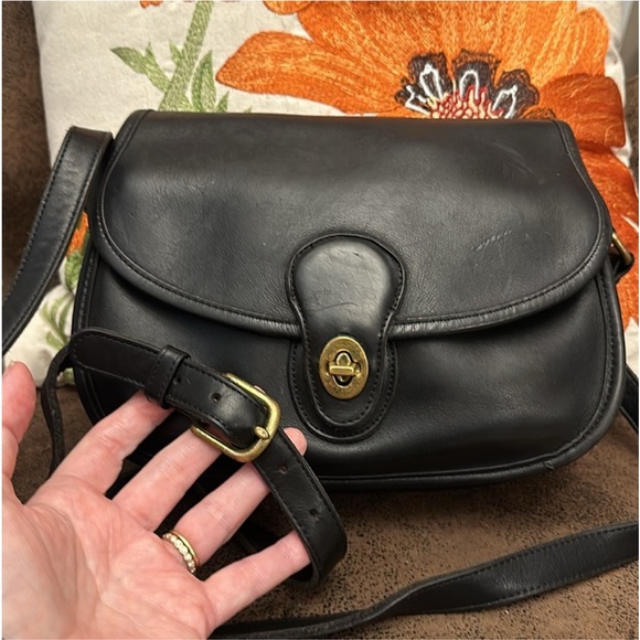 Coach | Bags | Vintage Coach Prairie Leather Brass Turnlock Hangtag ...